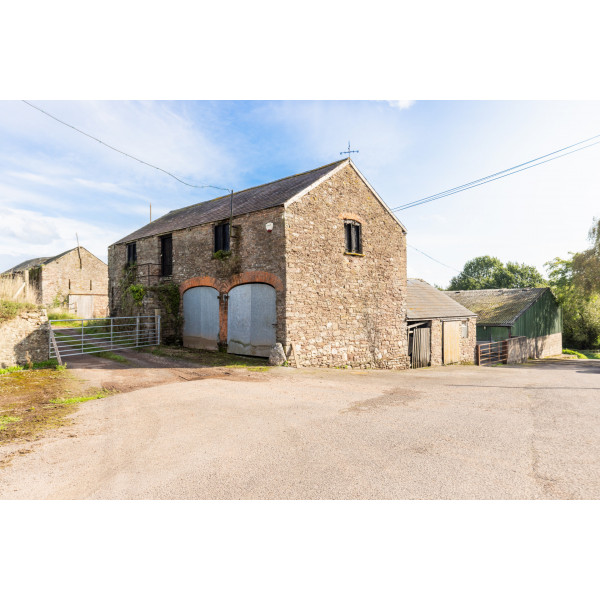 Duffryn Farm, Llanvapley, Abergavenny, Monmouthshire » Powells Rural Agency
