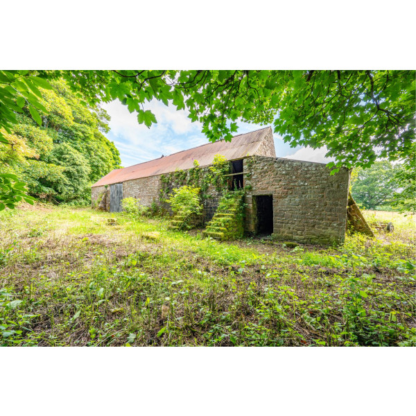 Ty Mawr Farm Barns, Lydart, Monmouth, Monmouthshire » Powells Rural Agency